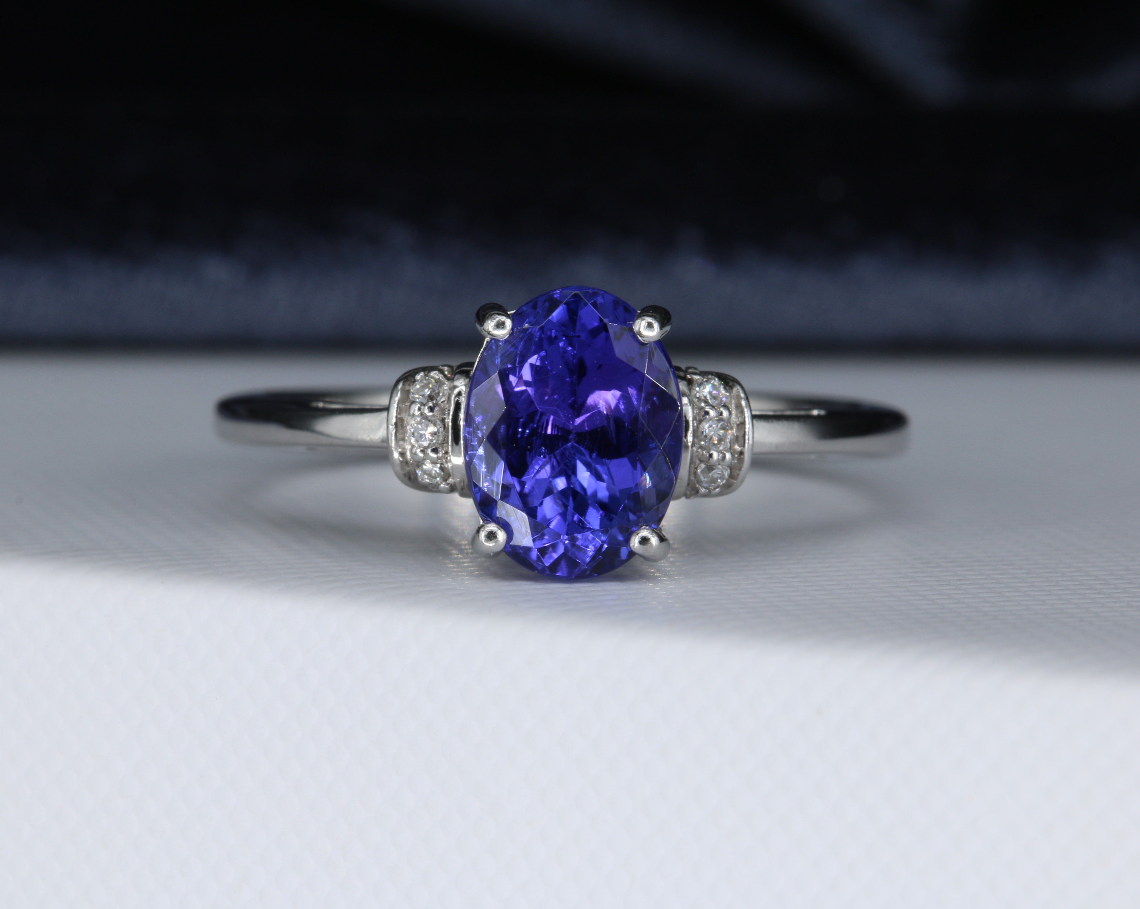 Tanzanite and Diamond Rings - Vintage Pre Owned and Secondhand Luxury ...
